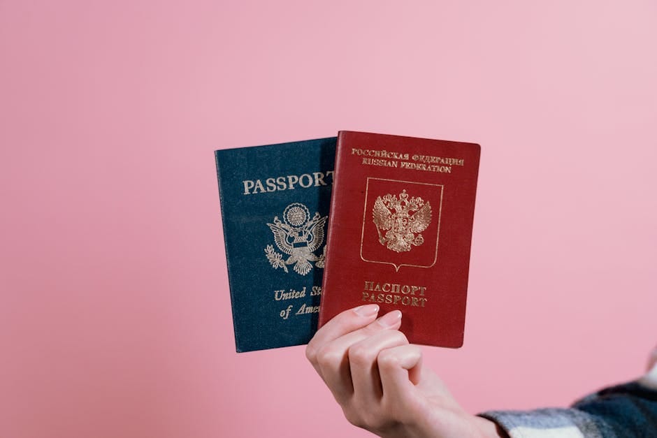 US UK Dual Citizenship Benefits 2026 — Travel & Tax Guide